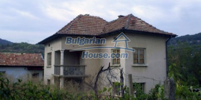 More about the authentic Bulgarian rural houses for sale
